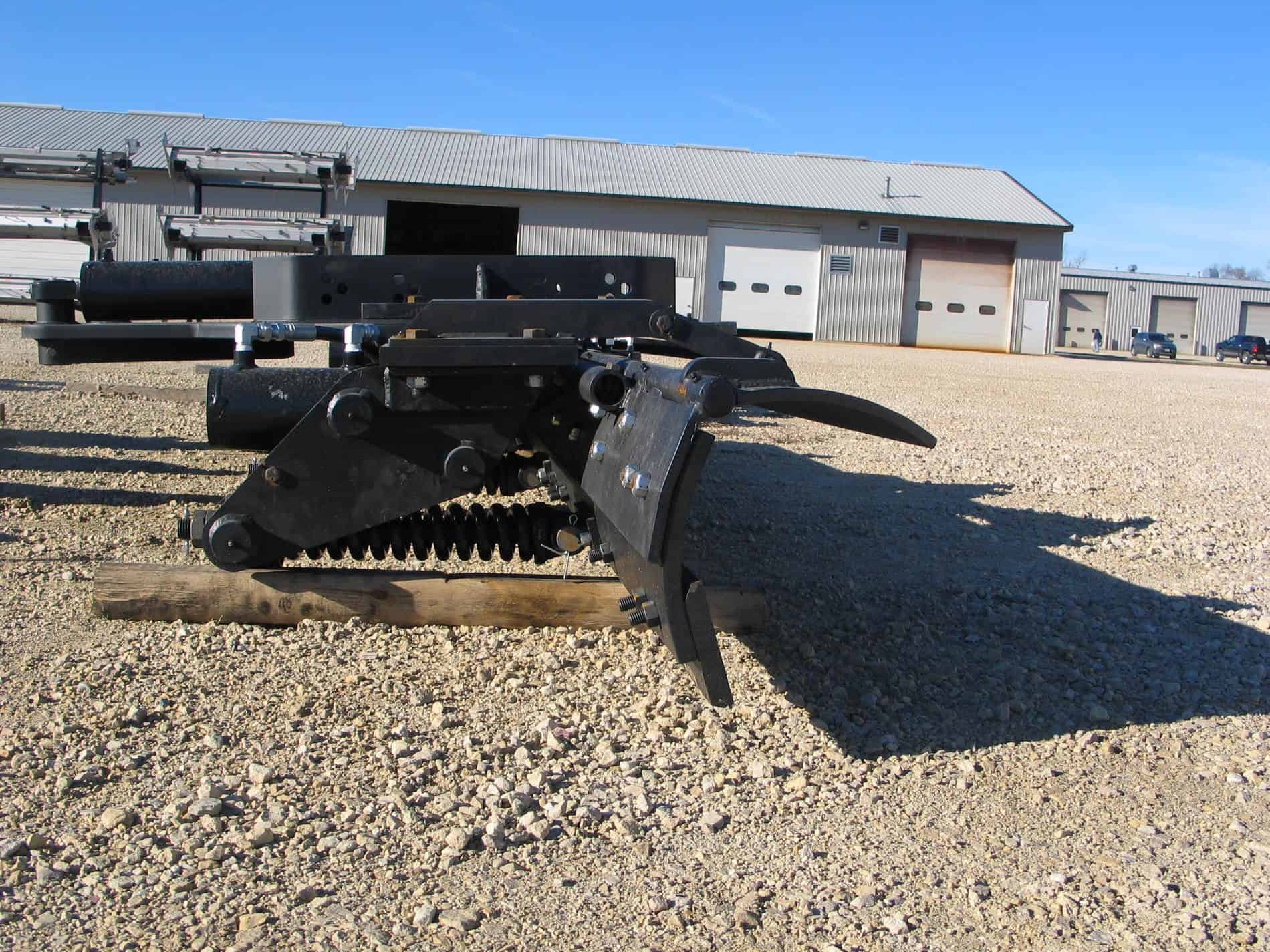 Universal | Folding Moldboard Scraper | Universal Truck Equipment